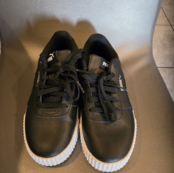 Puma | Shoes | Puma Black Sneakers With White Soles | Poshmark